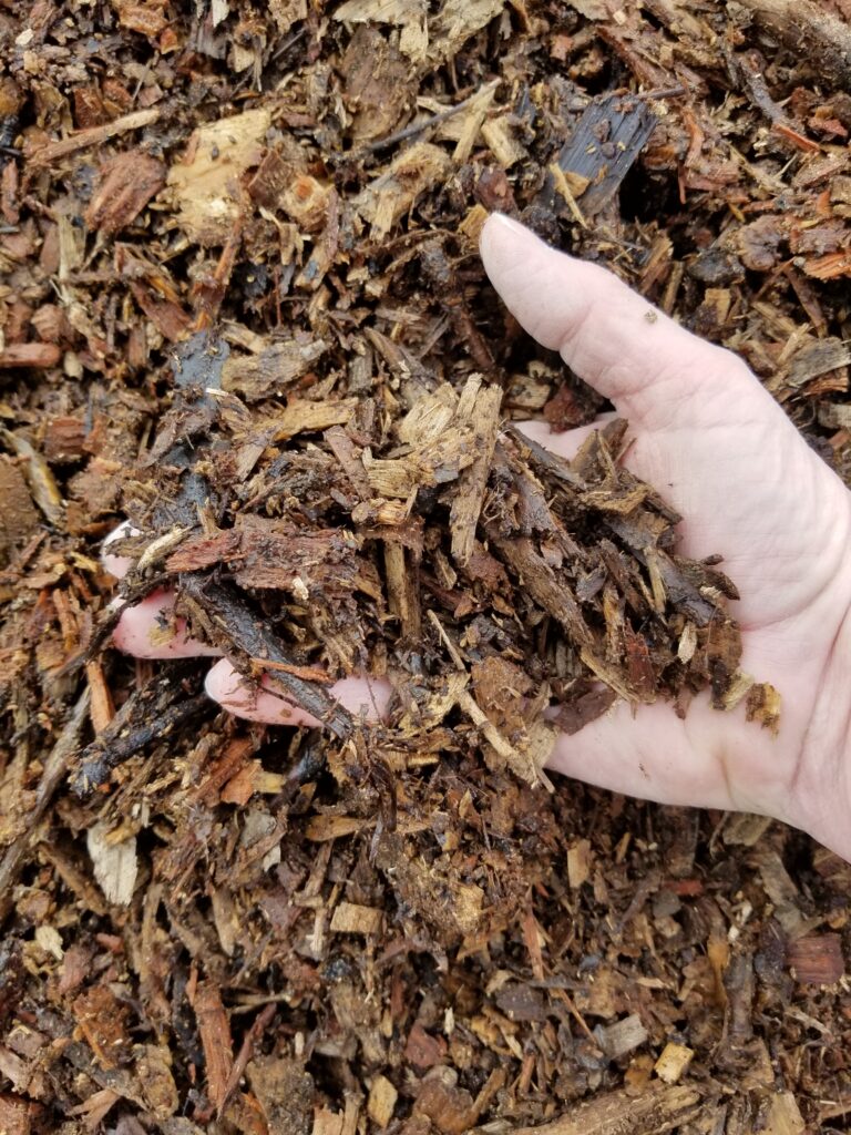 Wood Chips (Screened) - Ridgewood Soils